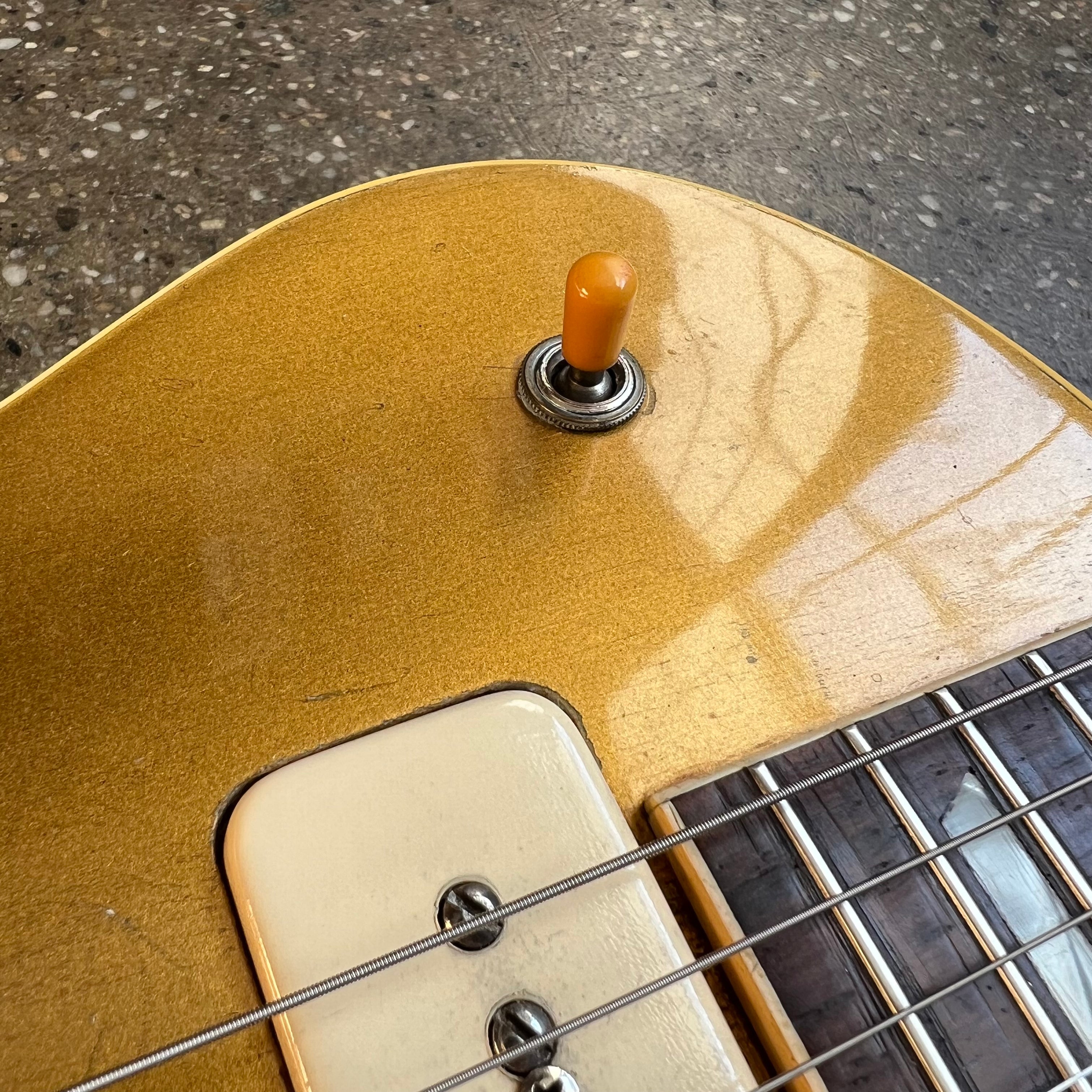 1952 Gibson Les Paul Model - Goldtop | Tone Wolf