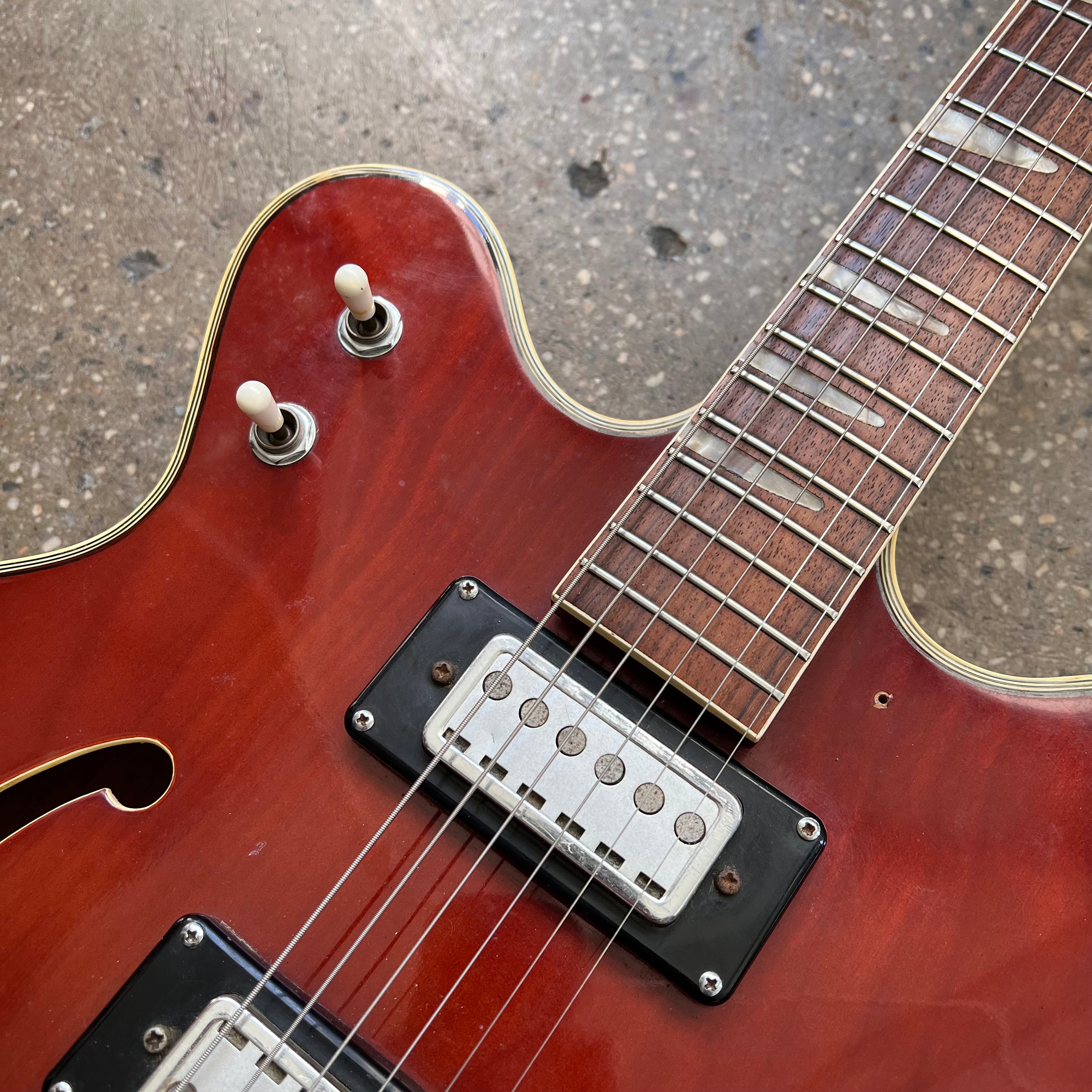 Teisco Vintage Hollowbody Electric Guitar 1960s - Red | Tone Wolf
