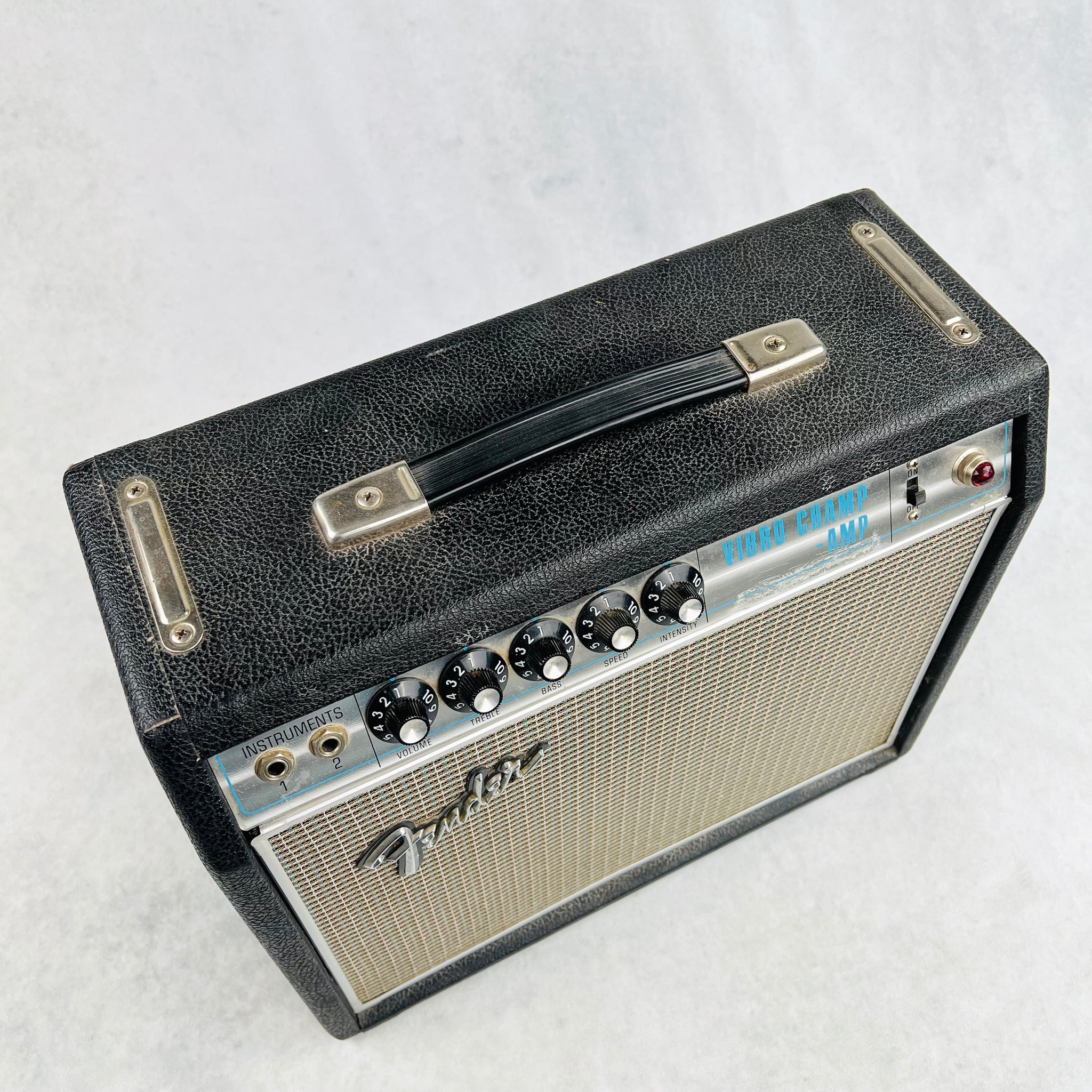 1968 Fender Vibro Champ Amplifier Drip Edge - Black | Tone Wolf