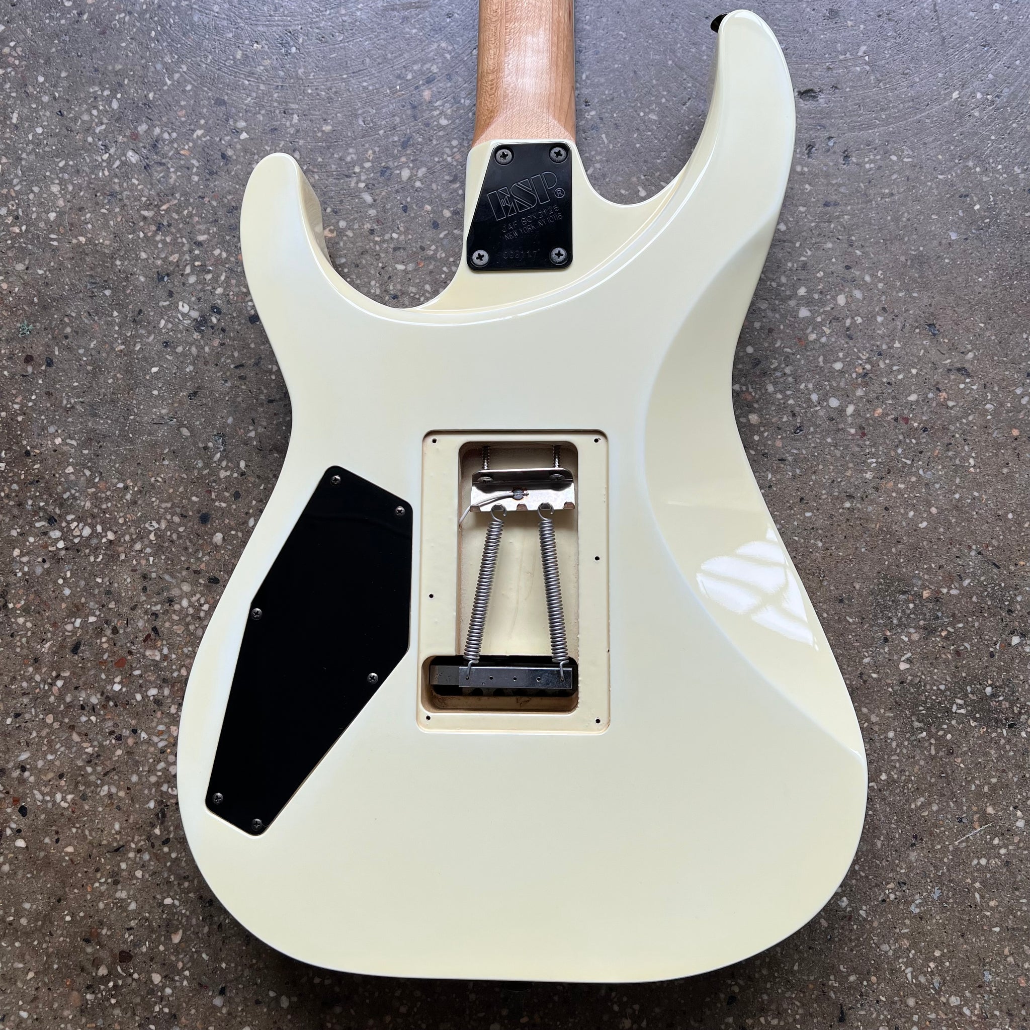 ESP The Mirage Deluxe 1980s - White | Tone Wolf