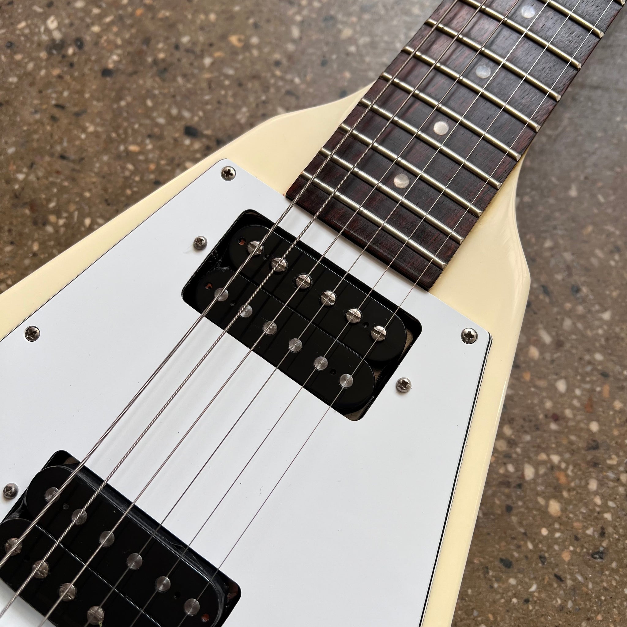 Gibson USA '67 Flying V 1991 - Classic White | Tone Wolf