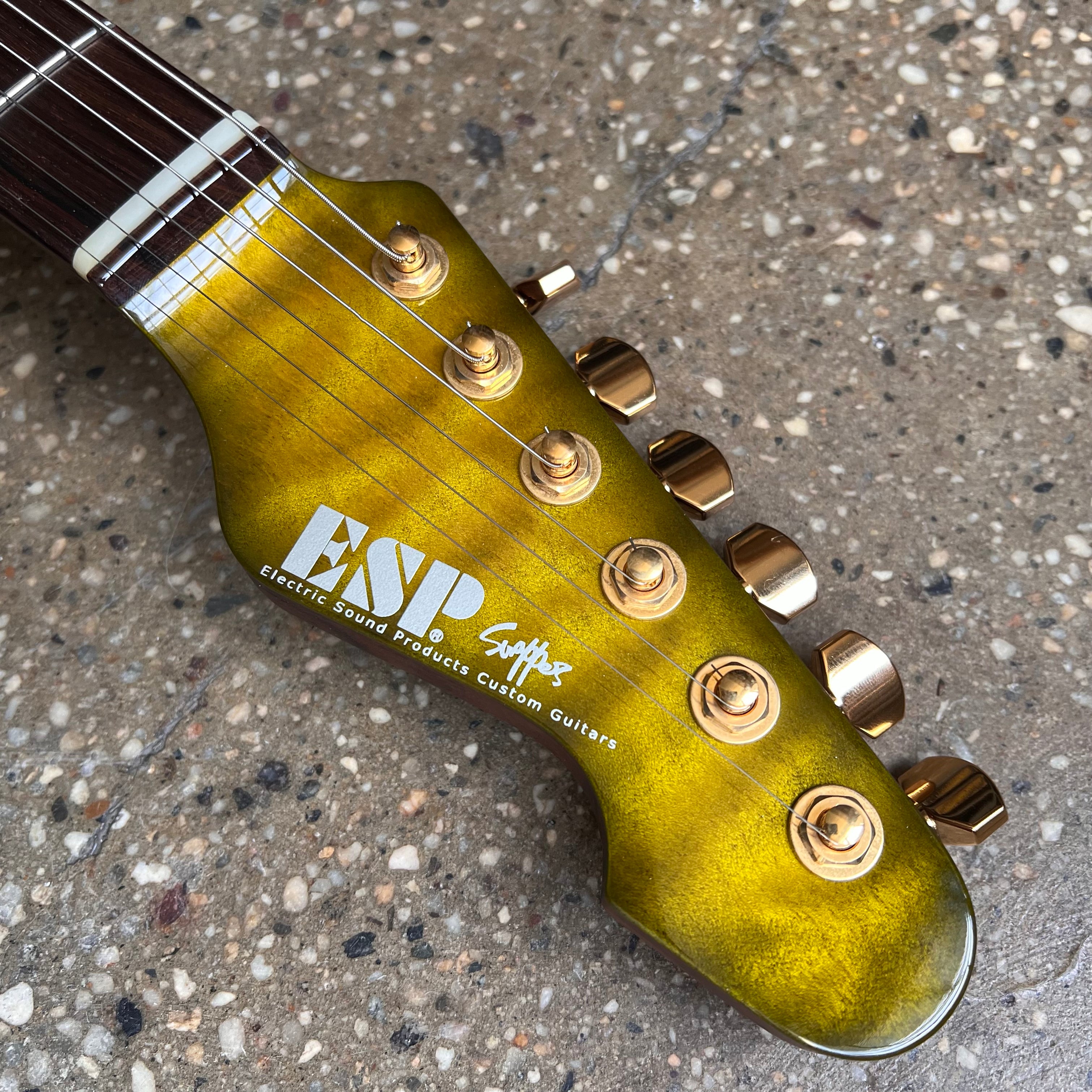 ESP Custom Shop Snapper Quilt Top 2018 - Ivy Green | Tone Wolf