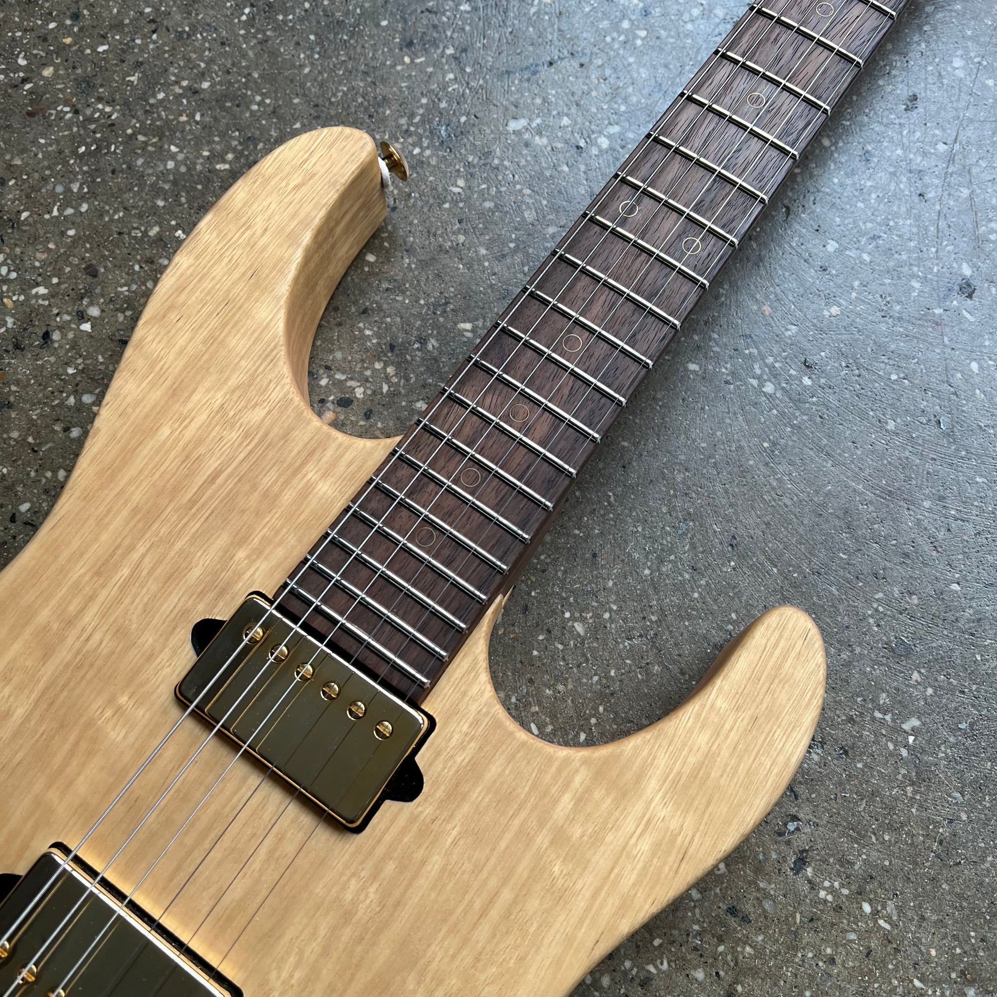 Suhr Modern Korina w/ Indian Rosewood Neck 2018 - Satin Natural | Tone Wolf