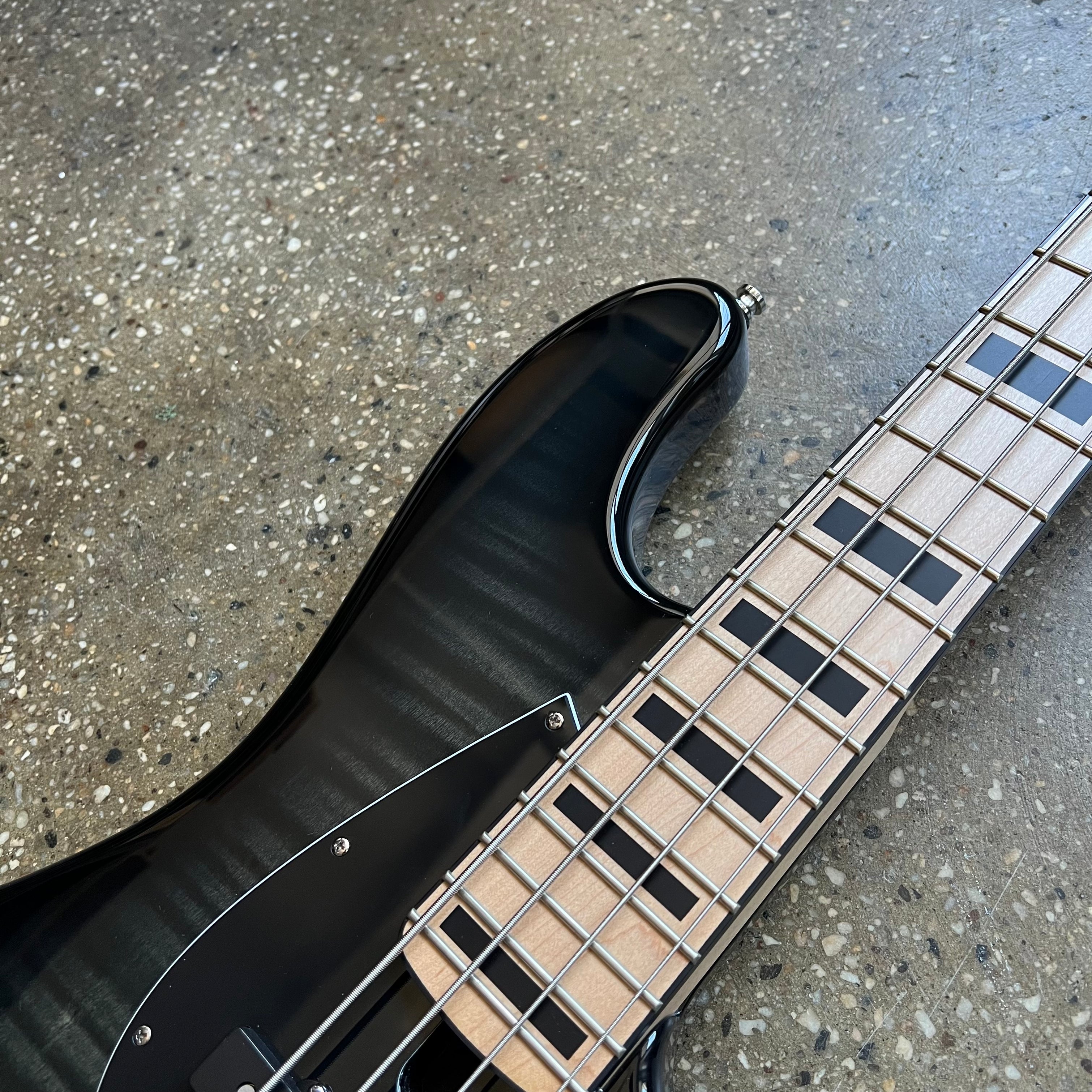 Mayones Jabba Classic 4 Flame Top 2022 - Trans Graphite Burst | Tone Wolf
