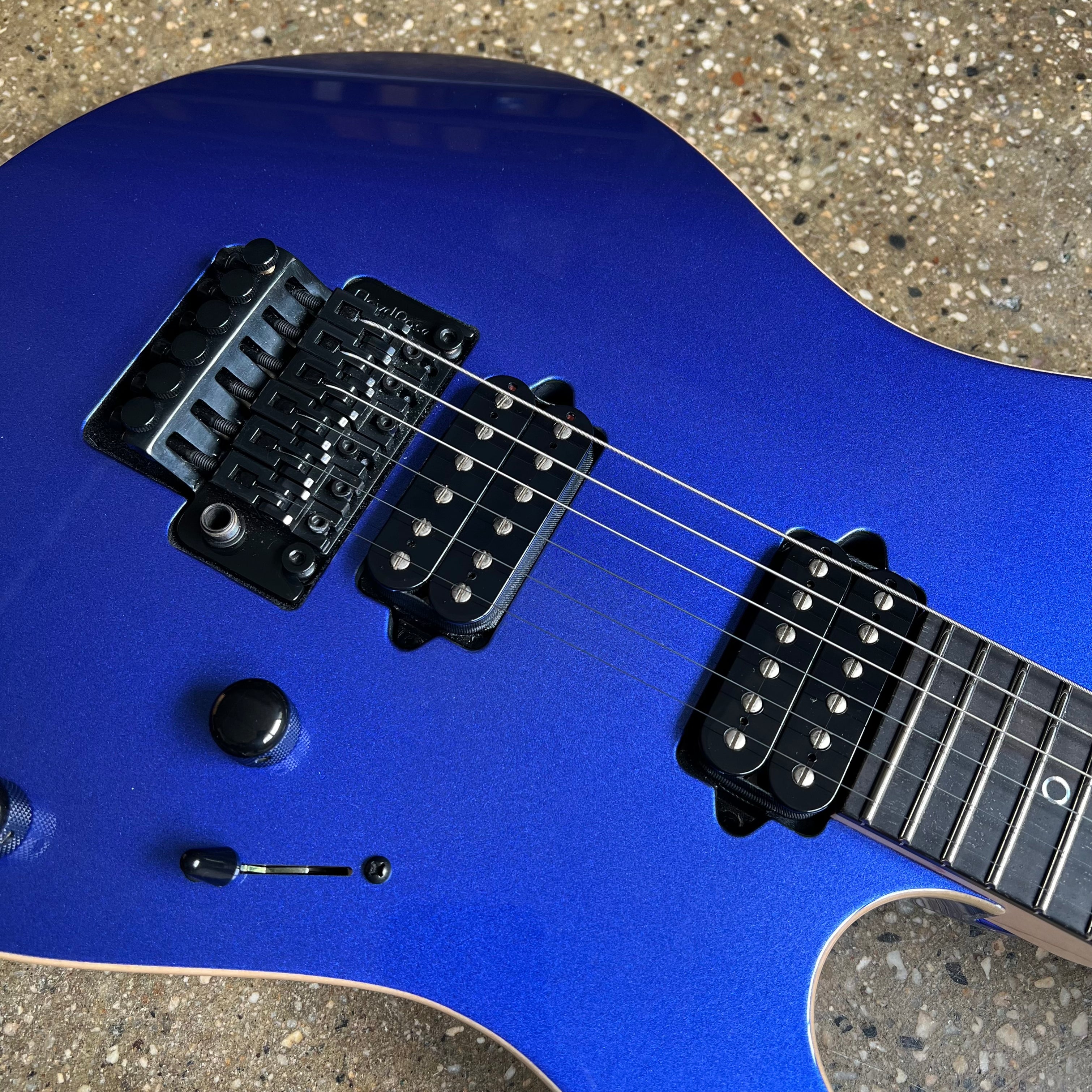 Suhr Modern 2022 - Indigo Metallic | Tone Wolf