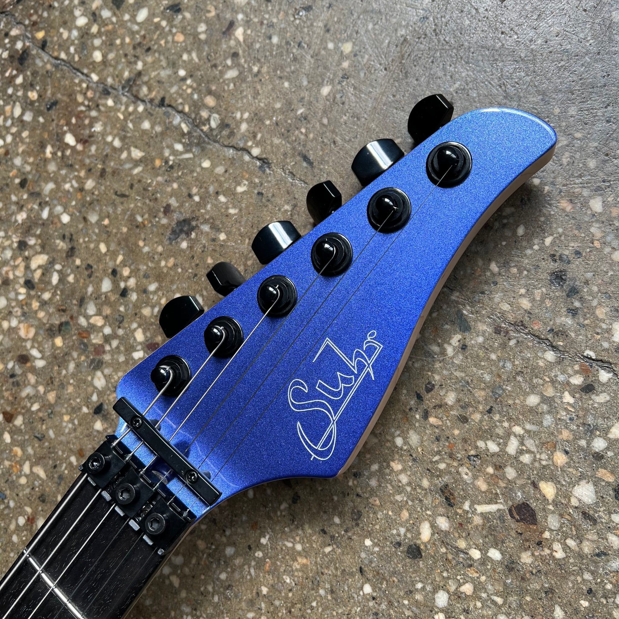 Suhr Modern 2022 - Indigo Metallic | Tone Wolf