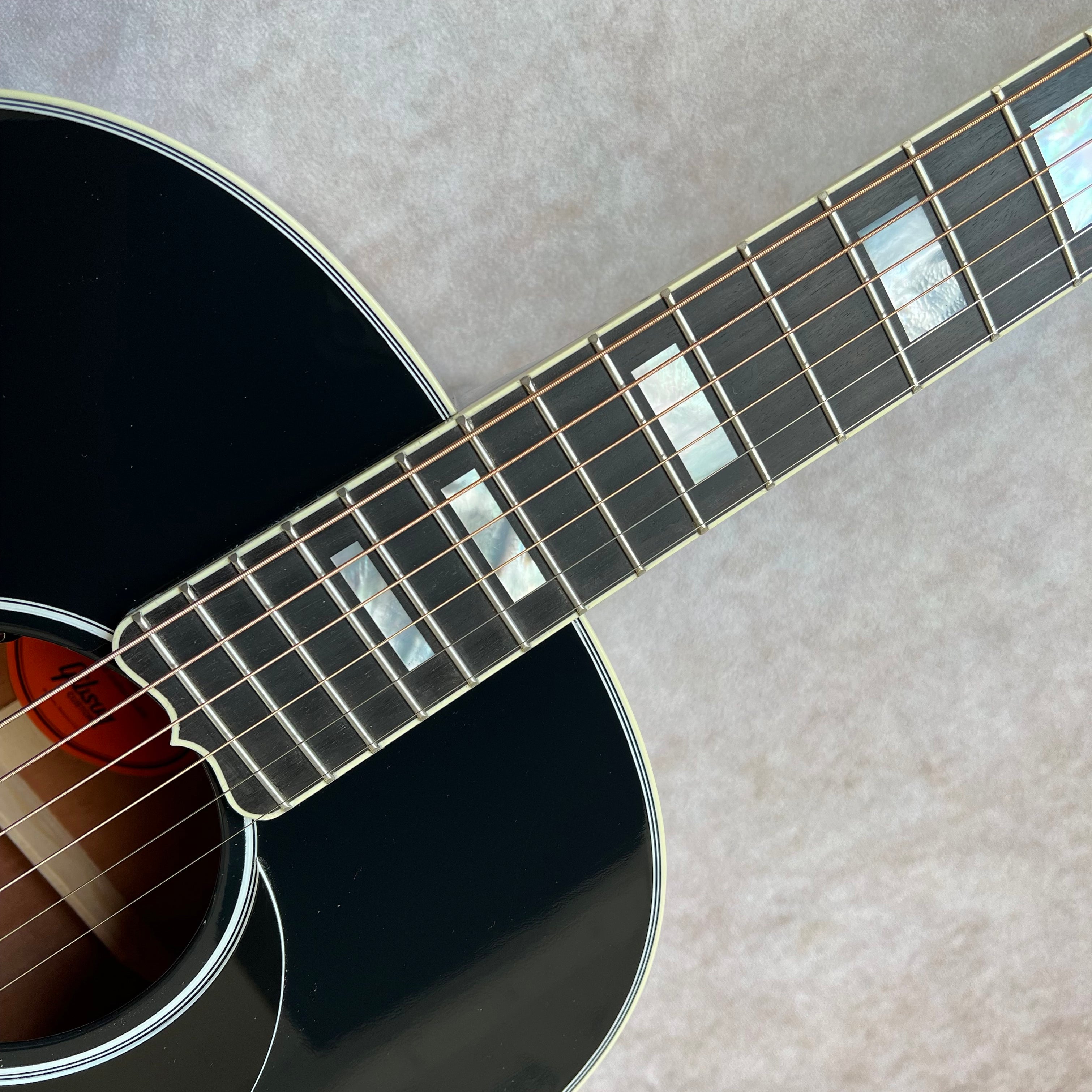 Gibson Custom Shop J-45 Custom 2024 - Ebony | Tone Wolf