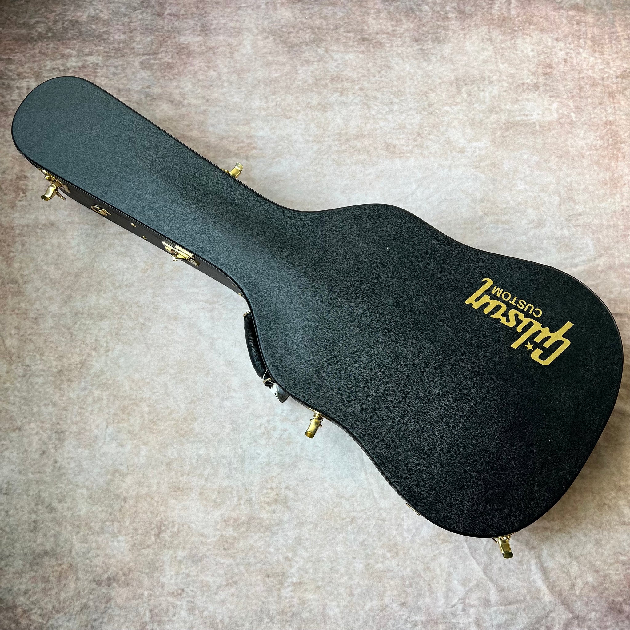 Gibson Custom Shop J-45 Custom 2024 - Ebony | Tone Wolf