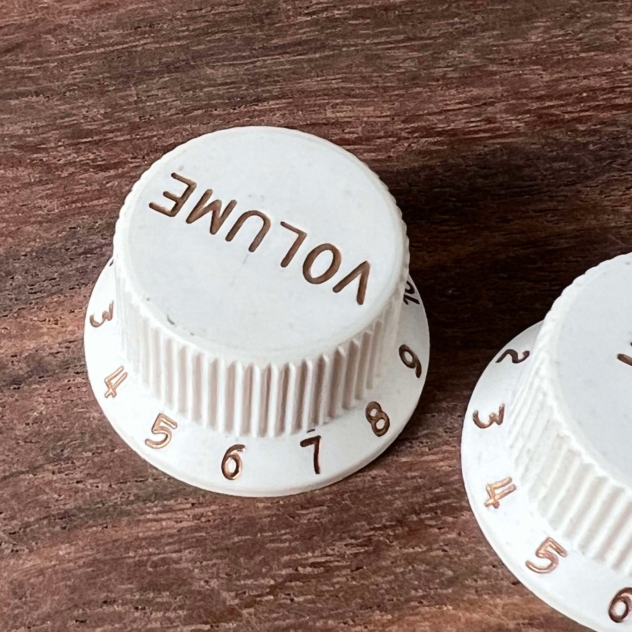 Fender Custom Shop 1954 Stratocaster Knob Set 2020 - White | Tone Wolf