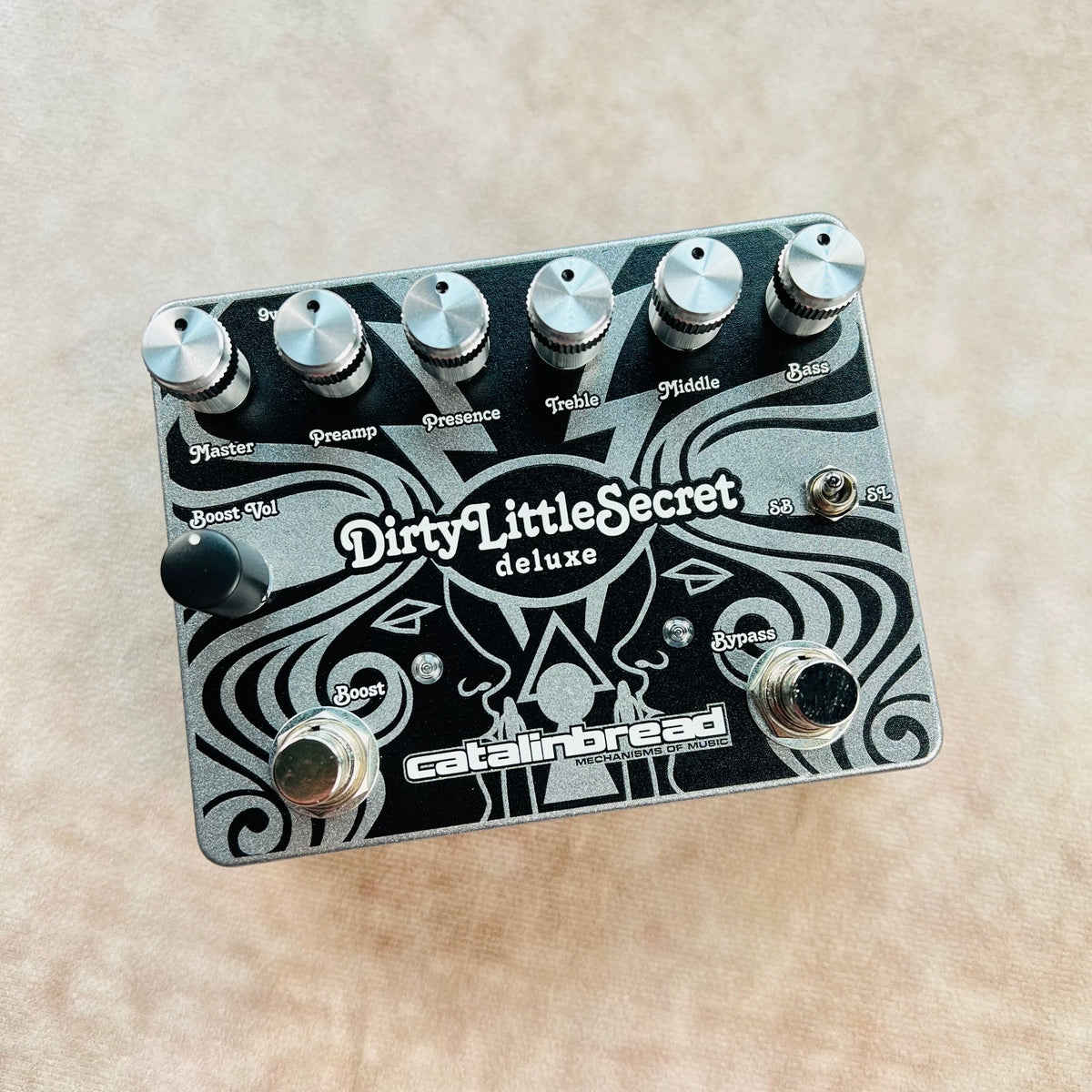 Catalinbread Dirty Little Secret Deluxe - Silver | Tone Wolf
