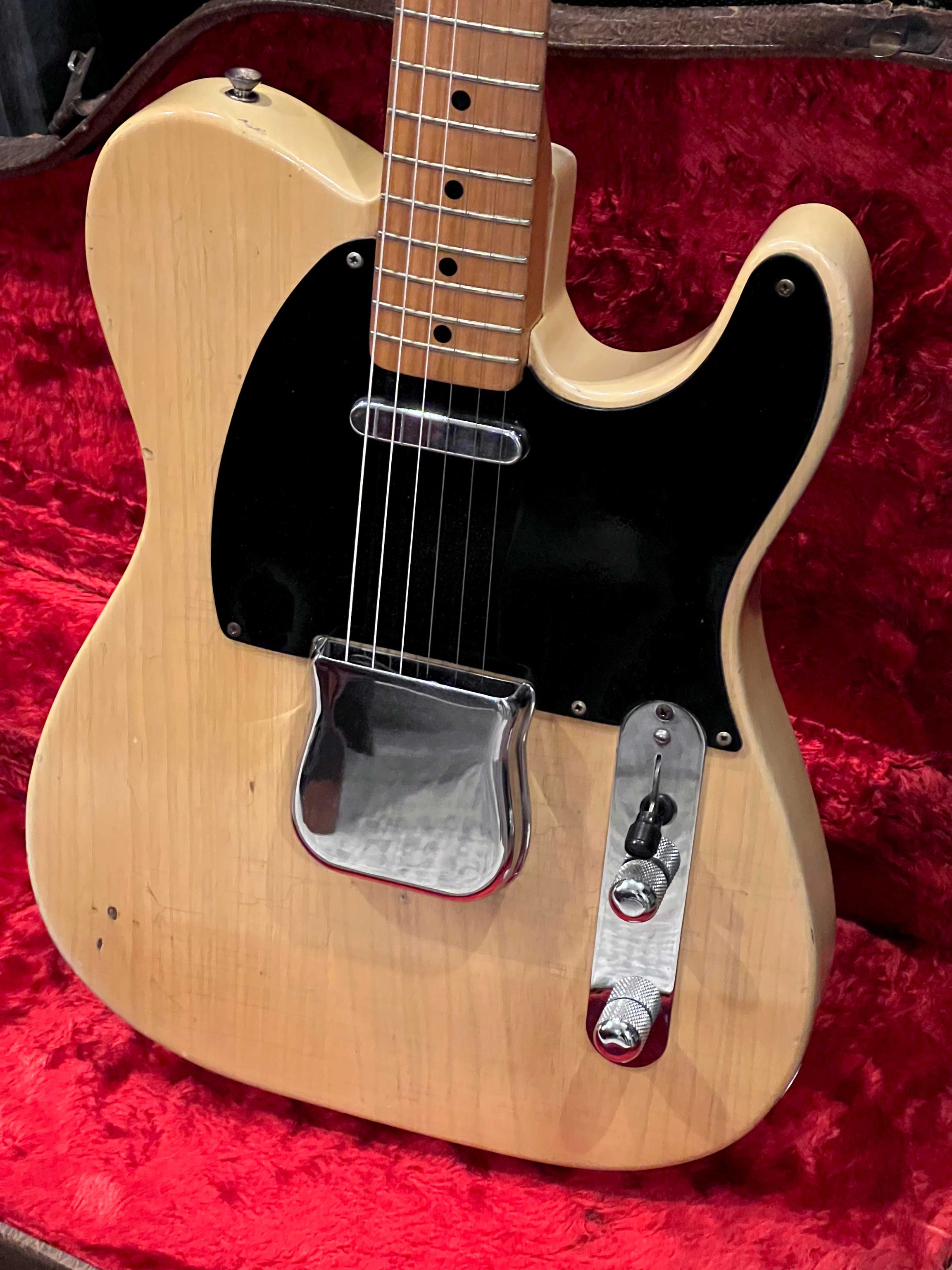 Fender Telecaster 1953 Butterscotch Blonde Blackguard | Tone Wolf