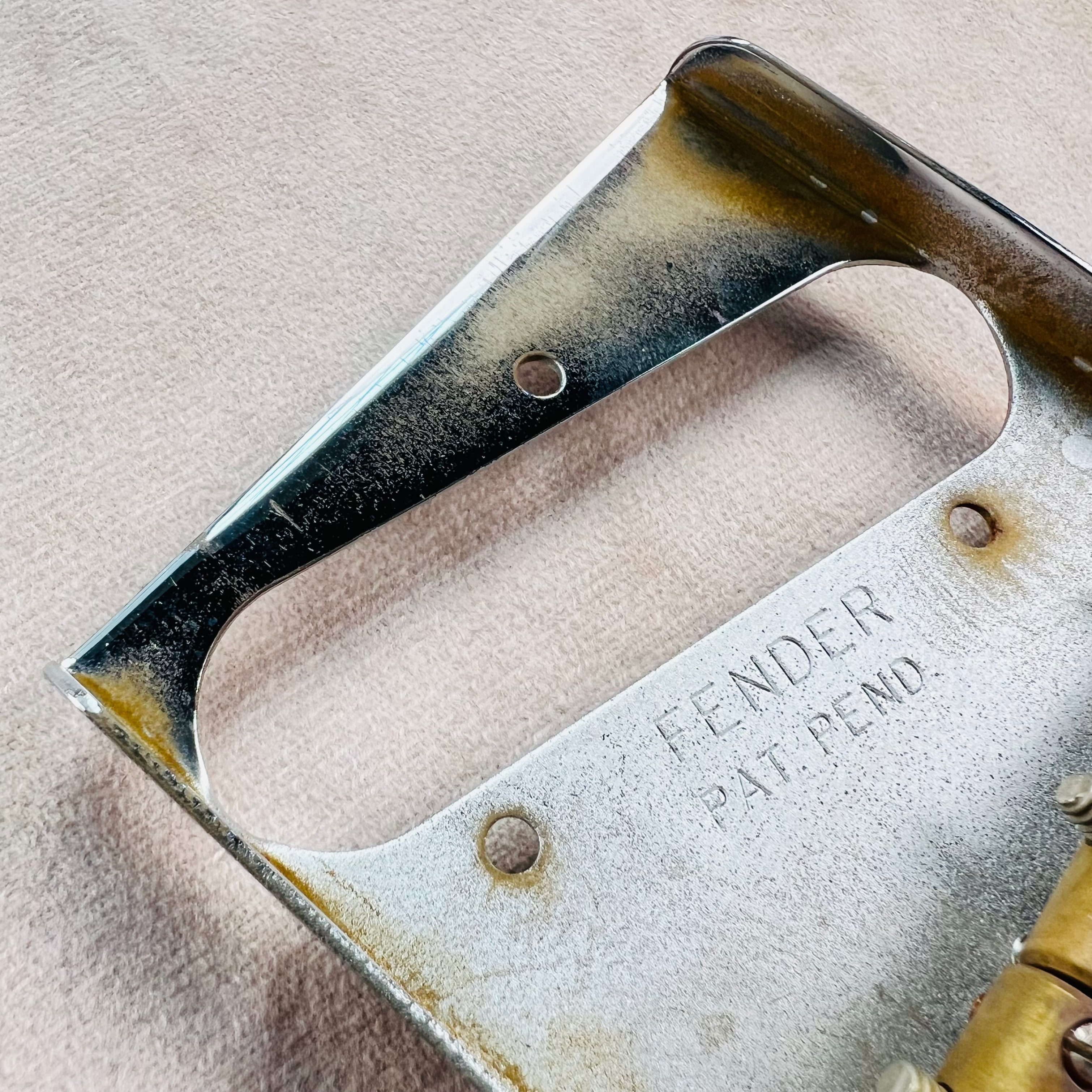 Fender Telecaster Vintage Style Bridge Assembly Brass Saddles Relic ...