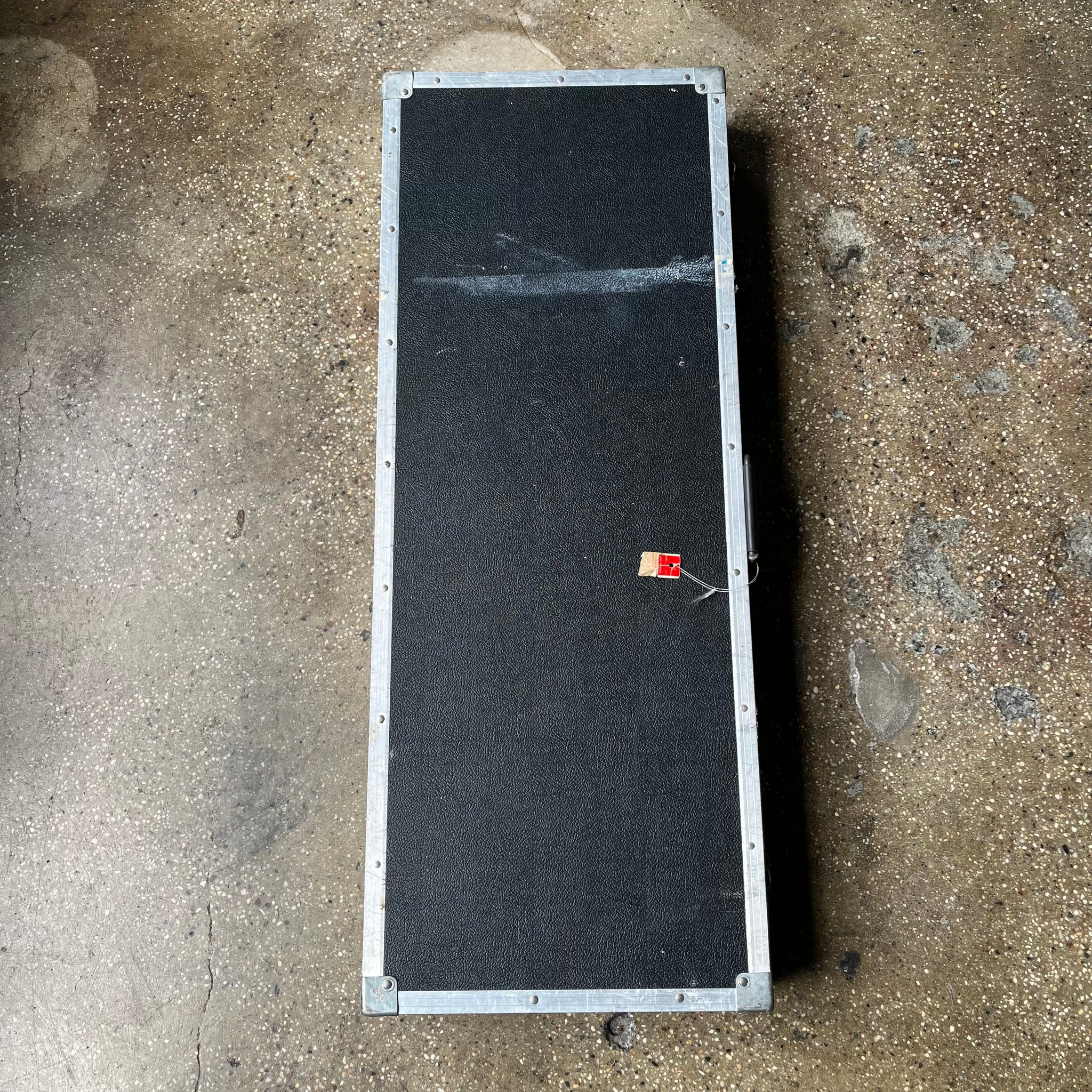 Hybrid Cases Stratocaster Telecaster Flight Case | Tone Wolf