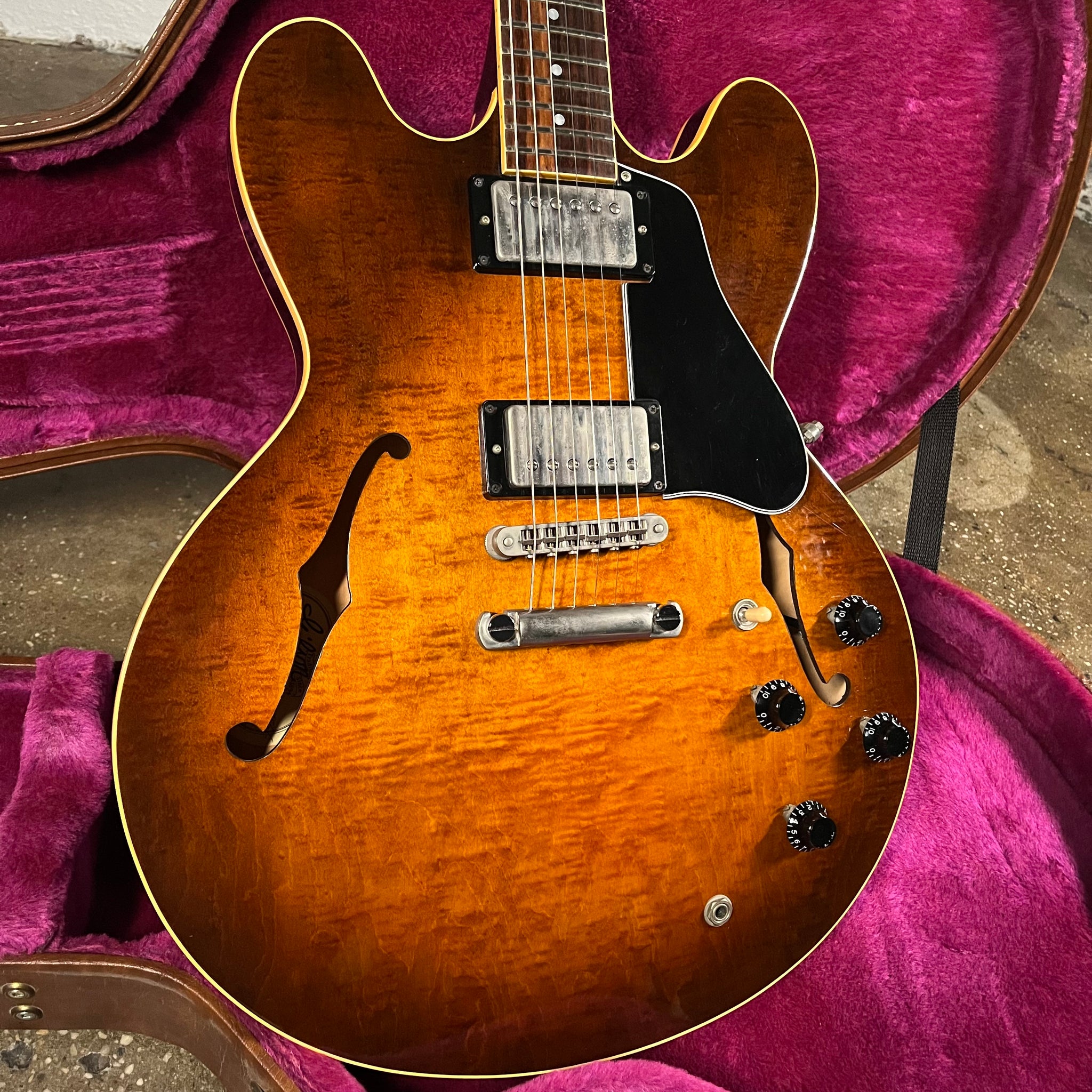Gibson Custom Shop Edition ES-335 Dot 1985 - Sunburst | Tone Wolf