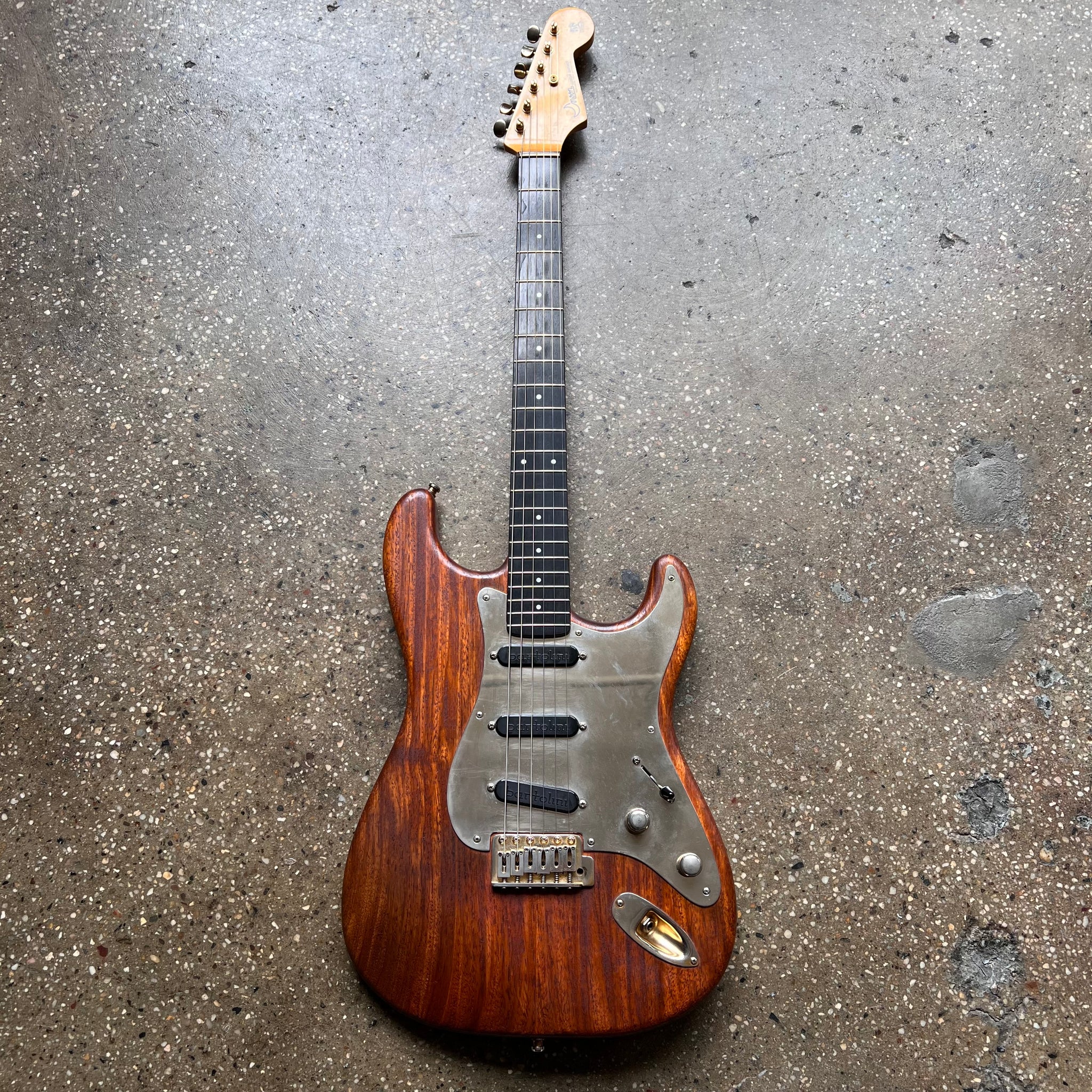 Moon Custom Guitars PGM S-Style Made In Japan 1980s - Natural | Tone Wolf